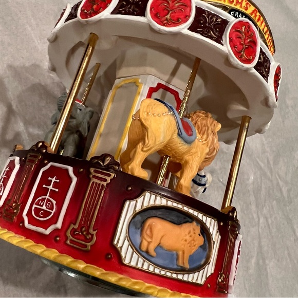 nabisco | Accents | New Barnums Animal Cracker Musical Carousel Nabisco ...